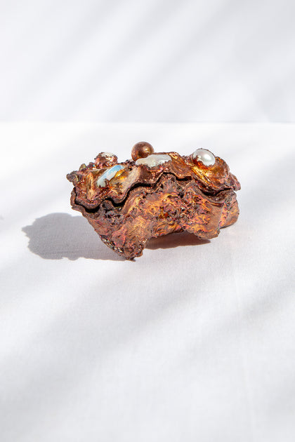 Emma Witter, Oyster Shell Treasure Box – Sarabande Foundation